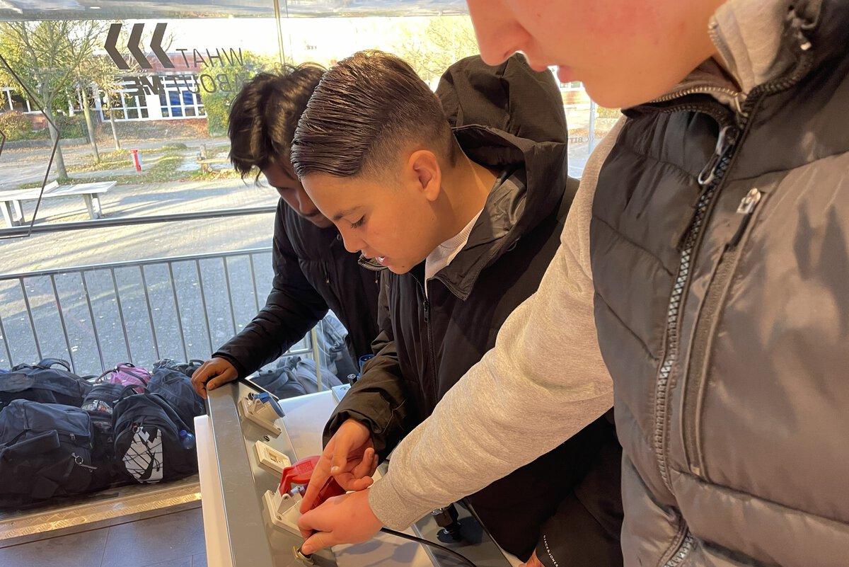 Technik erleben: M+E-InfoTruck begeistert erneut am Schulzentrum Kamen - Gesamtschule